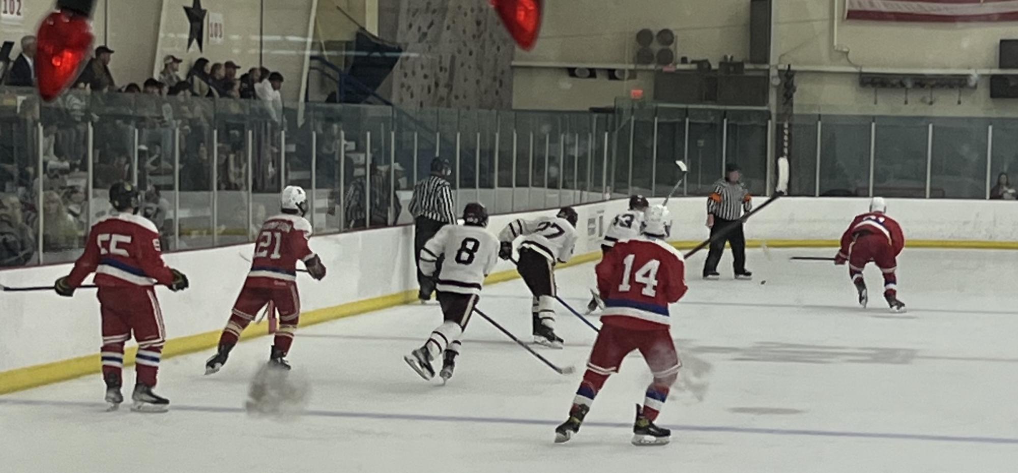 A&M men’s hockey battles SMU on the ice – The Battalion